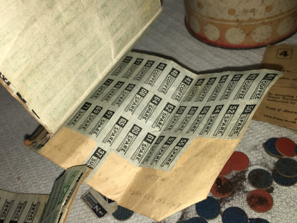 WW2 War Ration Coupon + Coin LOT 3 Books Red & Blue Tokens Ration in ...