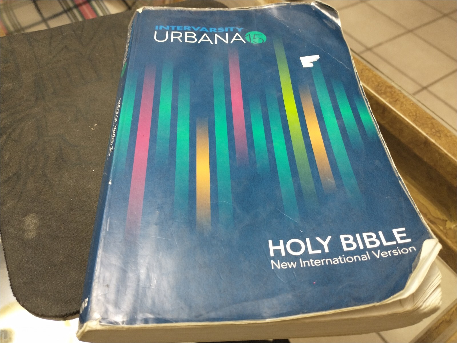 NIV Holy Bible Intervarsity Urbana 15 (2006 Trade Paperback) | eBay
