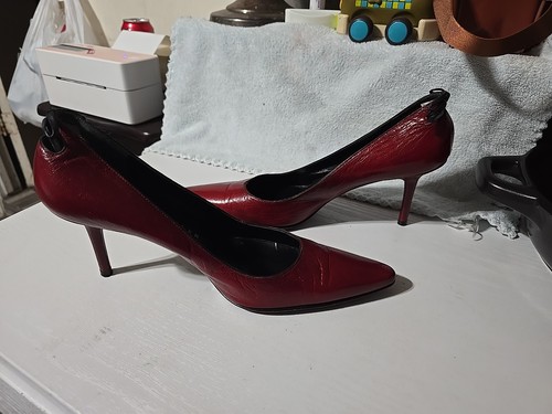 Richard Tyler Red leather heels With Black Bow # M 9 | eBay