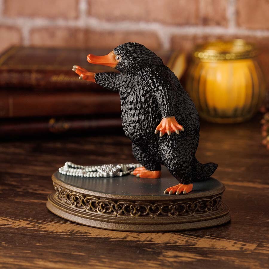 Fantastic Beasts Niffler Teddy Figure Warner Bros Harry Potter Newt ...