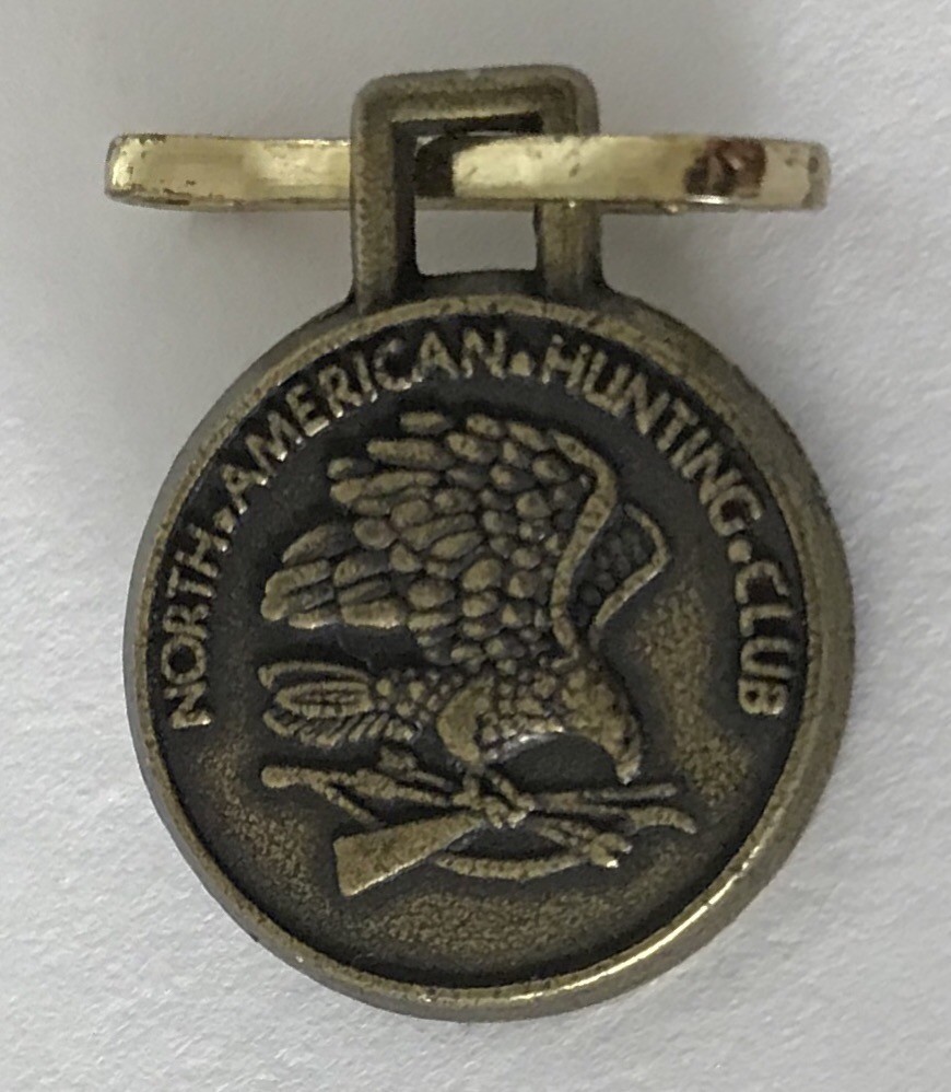 North American Hunting Club Gun Rifle Design Pin Badge Vintage Rare ...