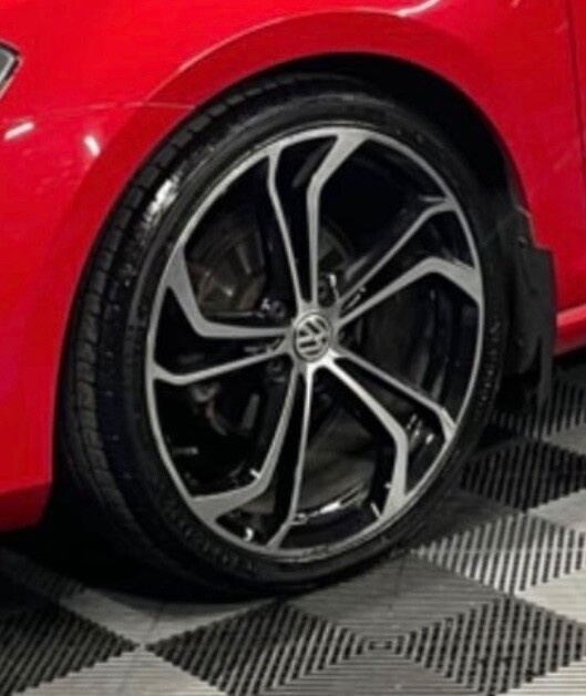 4 x 19” VW Golf GTi Reifnitz TCR Style Alloy Wheel Diamond Cut & Gloss ...