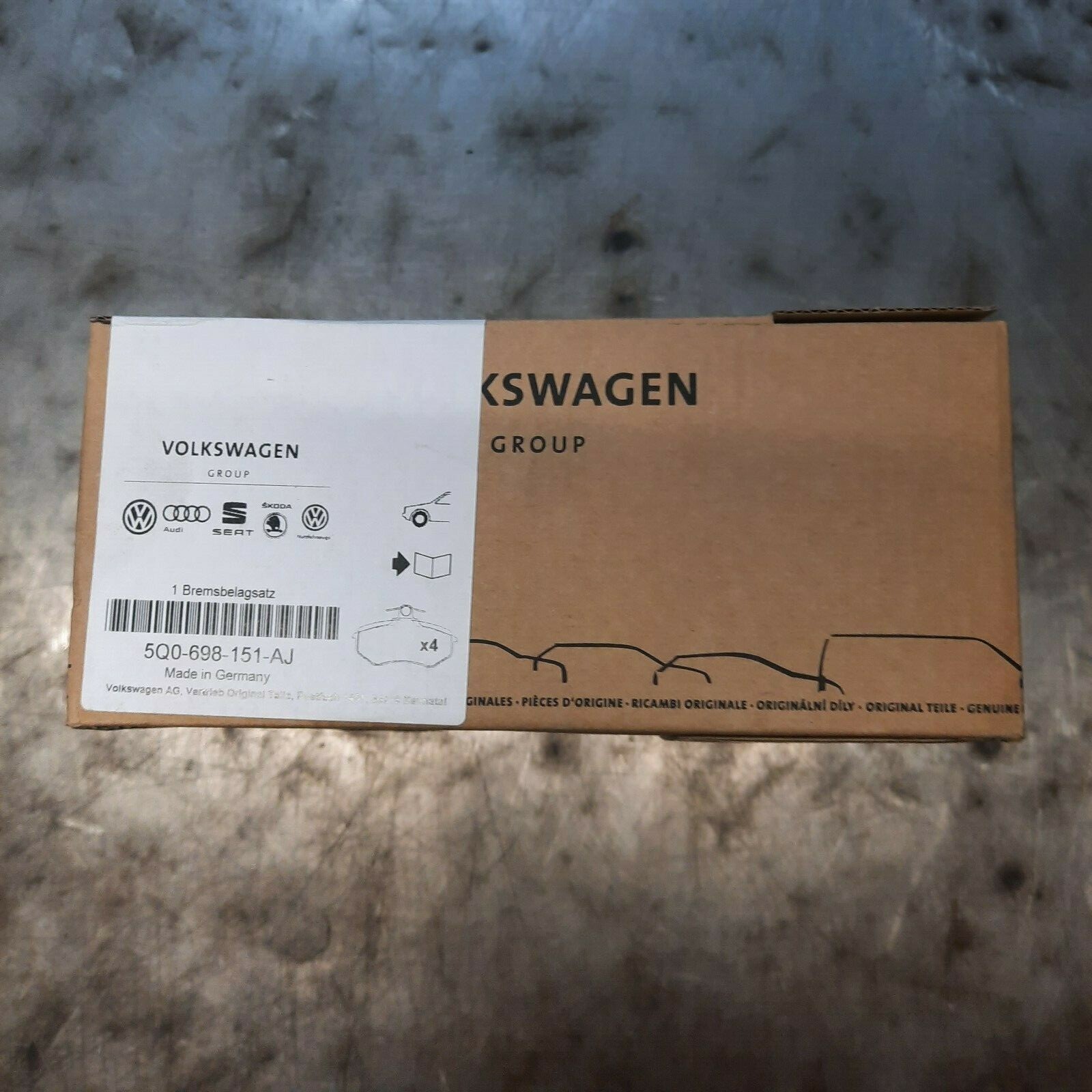 GENUINE VAG VOLKSWAGEN AUDI SEAT SKODA FRONT BRAKE PADS 5Q0698151AJ ...