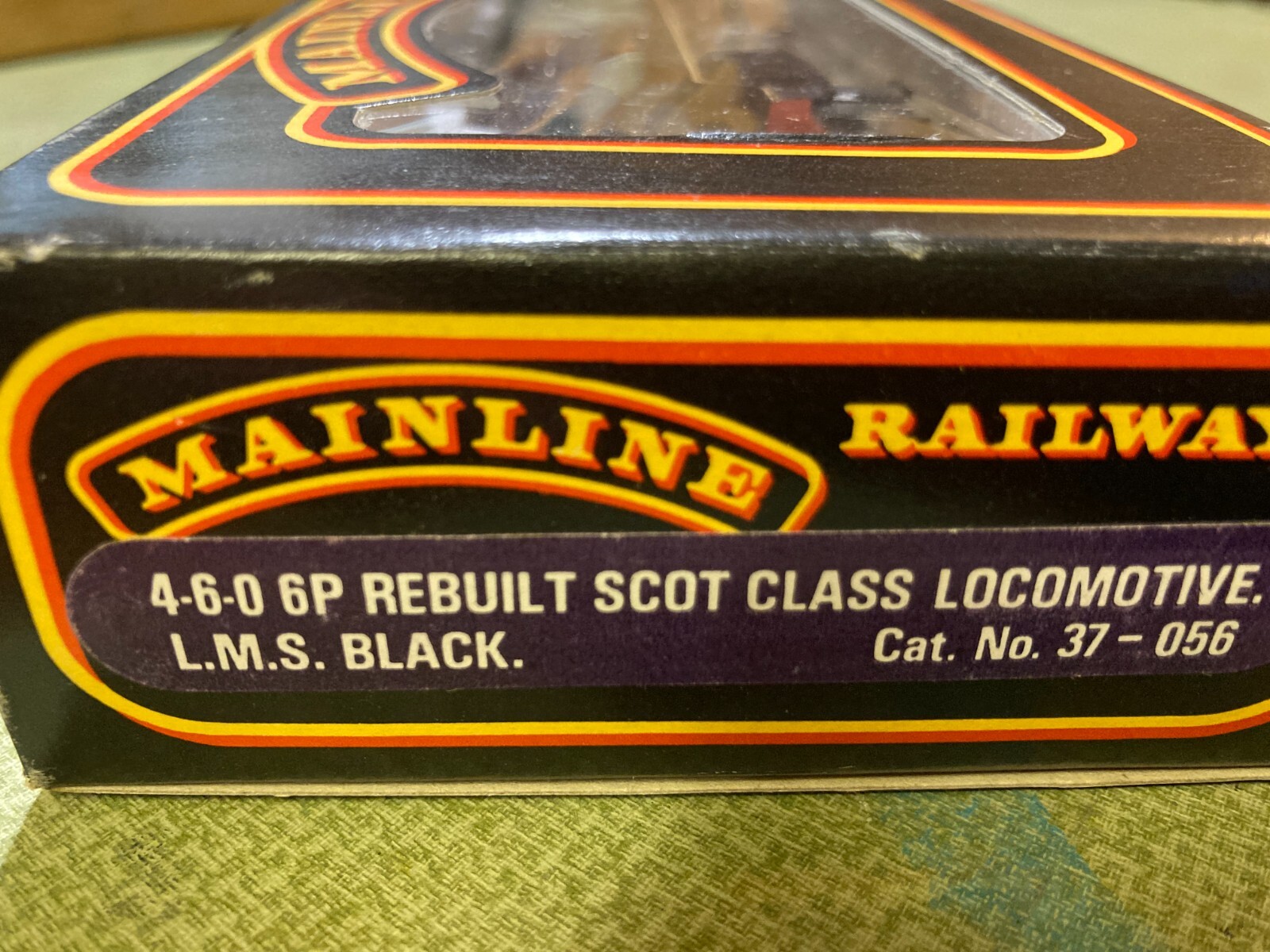 Mainline 37056 LMS Rebuilt Royal Scot 4-6-0 Loco & Tender #6115- Boxed ...