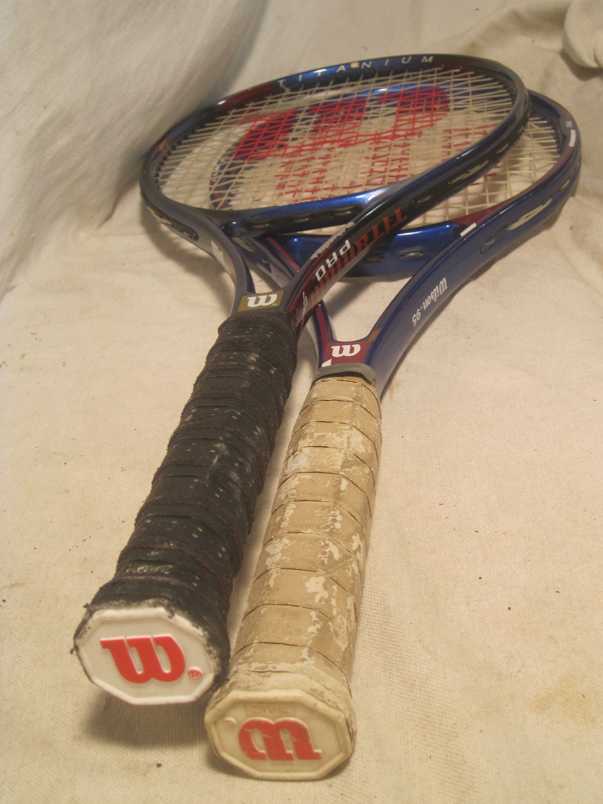 2 x pre-owned Tennis Racquet racquets racket Wilson Graphite Aggressor ...