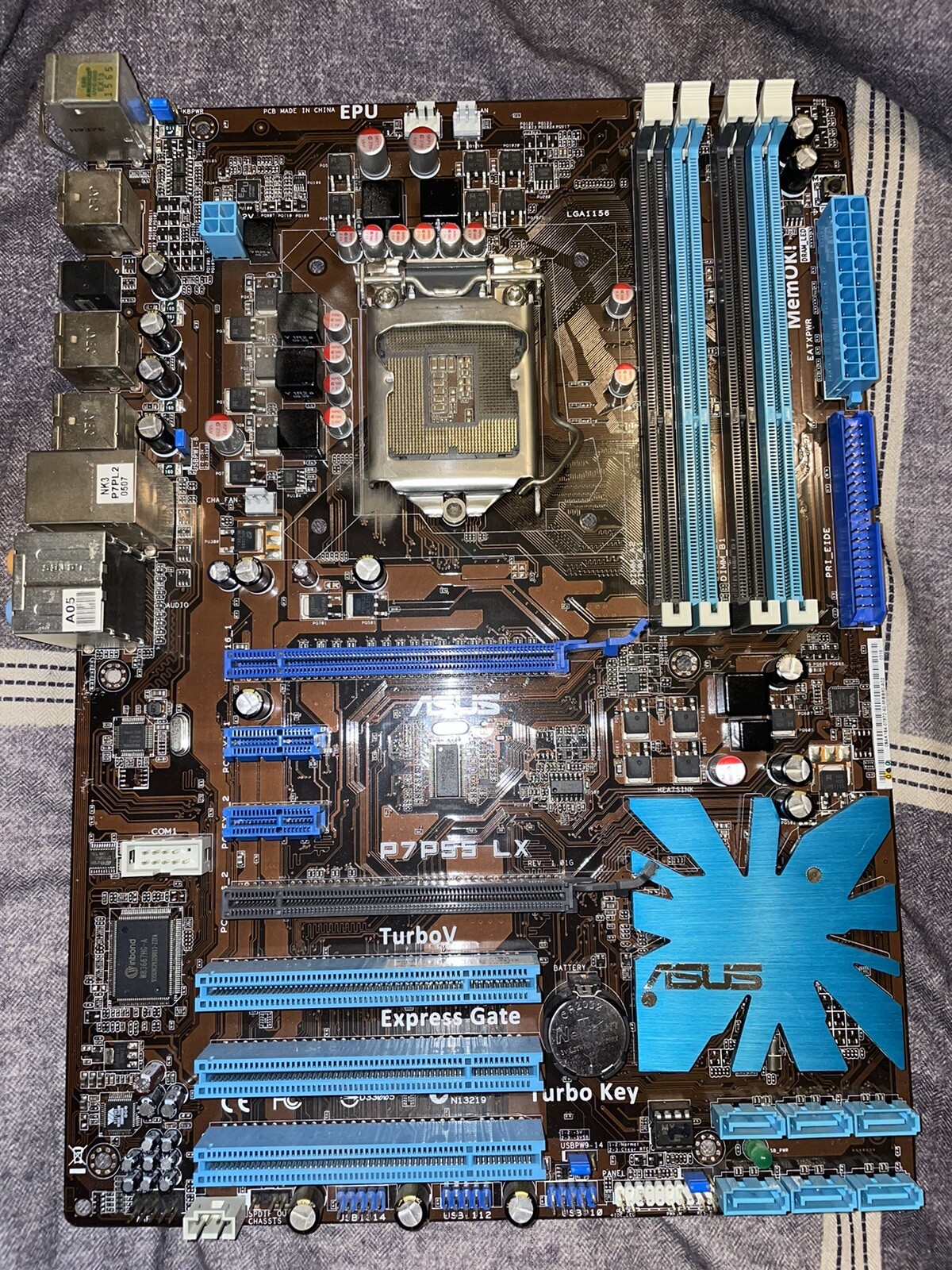 Asus deals P7P55D E PRO