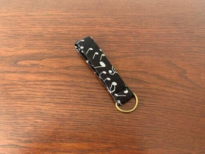New Handmade Cotton Wristlet Key Chain - Music Notes Pattern - Black ...