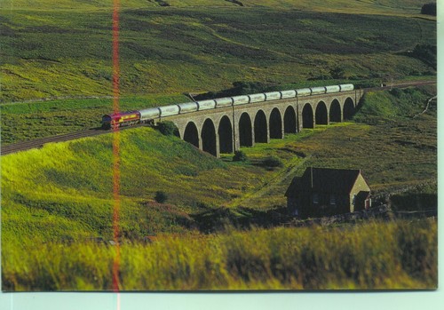 EWS livery Diesel Class 66 66150 Cement Train Dandry Mire viaduct 1990s ...