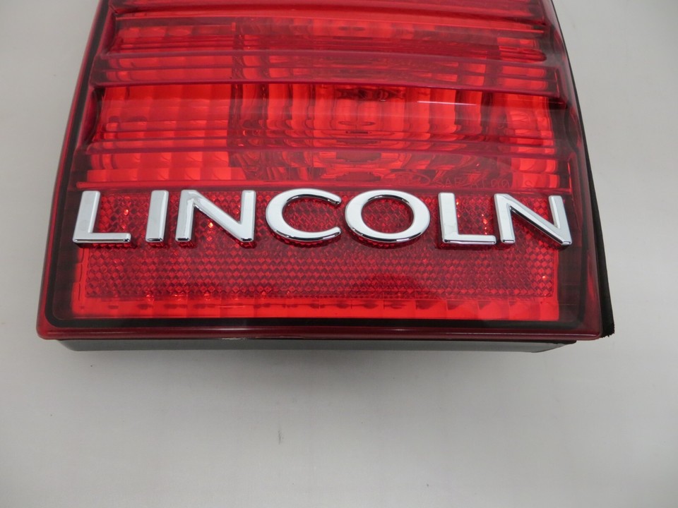 2000-2002 Lincoln LS - Trunk Mounted 'LINCOLN' Tail Light (LH) | eBay