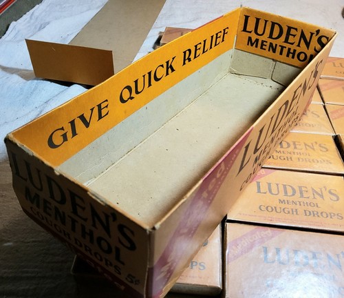 RARE VINTAGE NOS FULL BOX OF 20 WAX PAPERED PACKS LUDEN'S MENTHOL COUGH ...