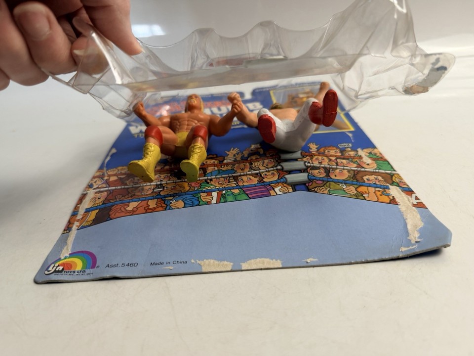 Vintage 1985 LJN WWF WWE Thumb Wrestlers Hulk Hogan Roddy Piper Figures ...