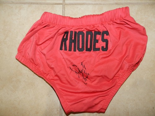DUSTY RHODES AUTOGRAPHED TRUNKS W/PROOF "LOOK" | eBay