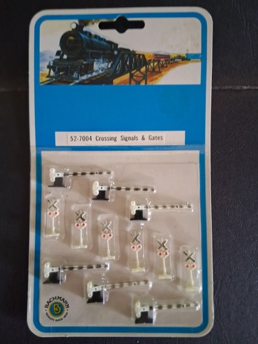 Bachmann N Scale Crossing Signals & Gates 52-7004 NOS Sealed | eBay