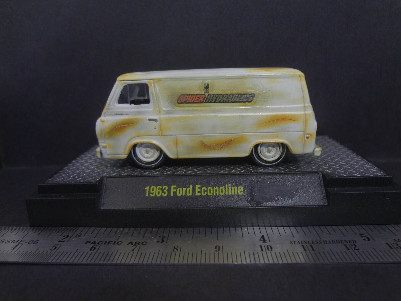 M2 Machines 1963 Ford Econoline custom rusty - Loose 1:64 | eBay