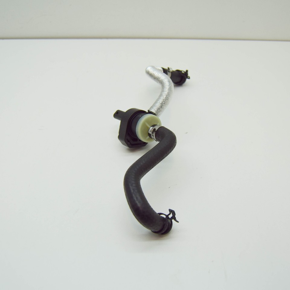 MERCEDES-BENZ CLA C117 Engine Vent Line A2700184300 NEW GENUINE | eBay