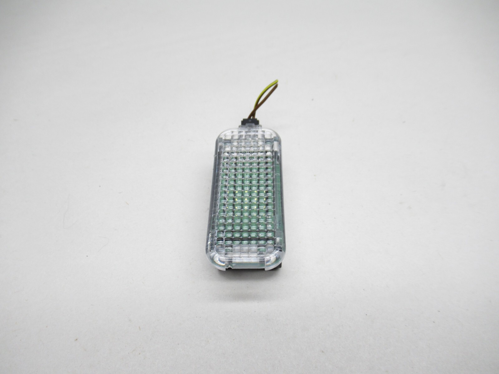 2012-2018 AUDI A7 INTERIOR COURTESY LIGHT 4E0947415 OEM | eBay