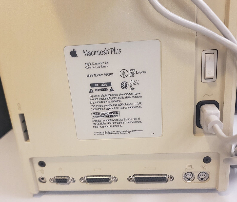 APPLE MACINTOSH PLUS Vintage 1988 Computer (M0001A) - PARTS/REPAIR Read ...