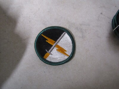 MILITARY SHOULDER PATCH SEW ON COLORED US ARMY 1ST INFORMATION ...