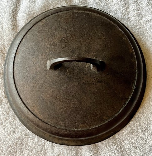 Vintage Griswold Cast Iron No. 8 Self Basting Dutch Oven Lid | eBay