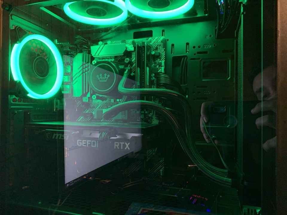 Gaming PC – i9 / RTX 3060 / 32GB RAM / Liquid Cooled – $750 | eBay