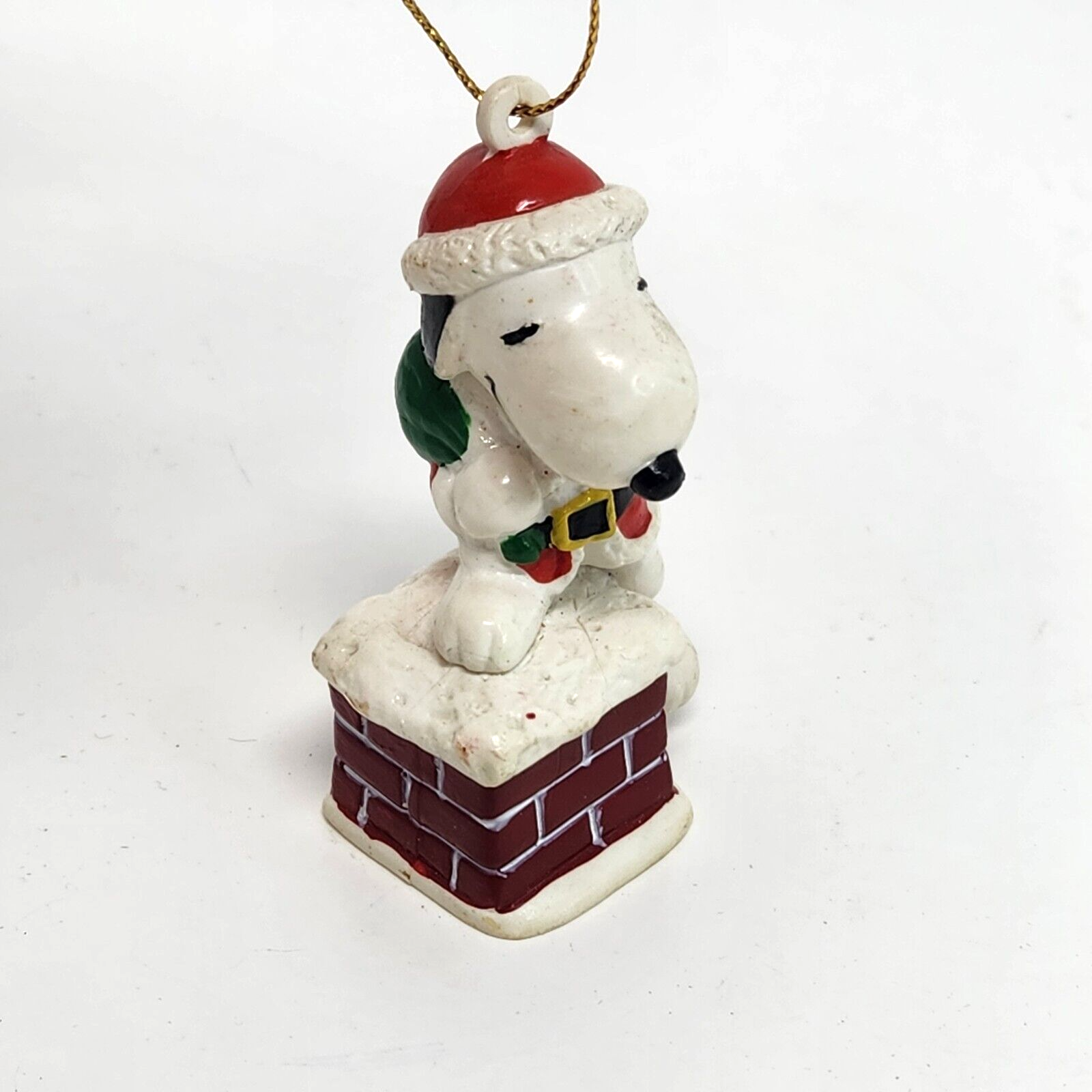 VINTAGE PEANUTS SANTA SNOOPY ON CHIMNEY CHRISTMAS TREE ORNAMENT | eBay