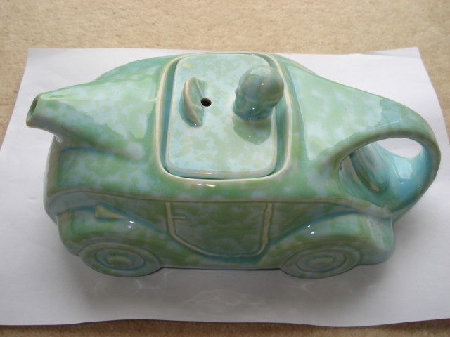 C1930S SADLER CHINA MADE TORQUOISE&JADE GREEN MOTTLED MOTOR CAR SHAPED ...