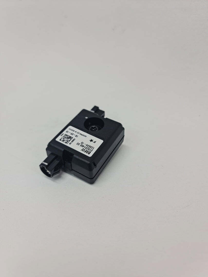 BMW M2 M3 M4 F80 F82 F83 F87 Antenna Amplifier Trap Circuit 65209231466 ...