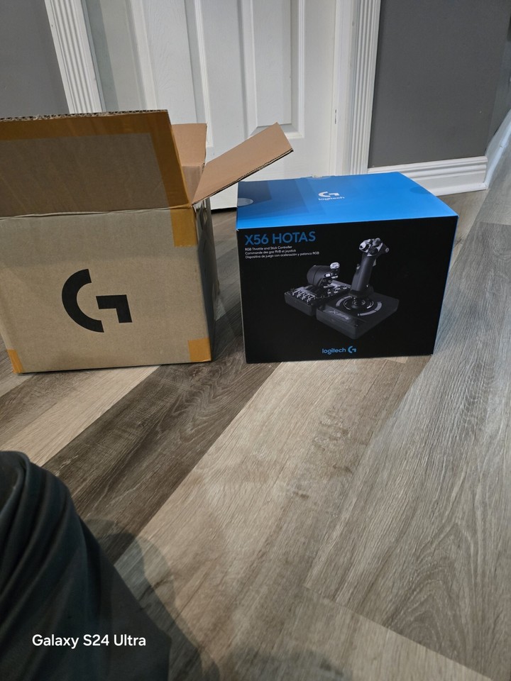 Logitech X56 H.o.t.a.s. RGB Throttle and Stick Simulation Controller ...