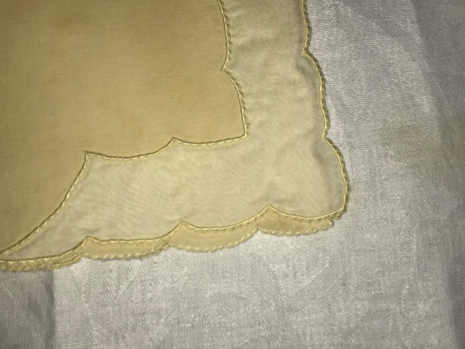 25 piece Vintage Marghab linen table set, Scallopino pattern, yellow | eBay