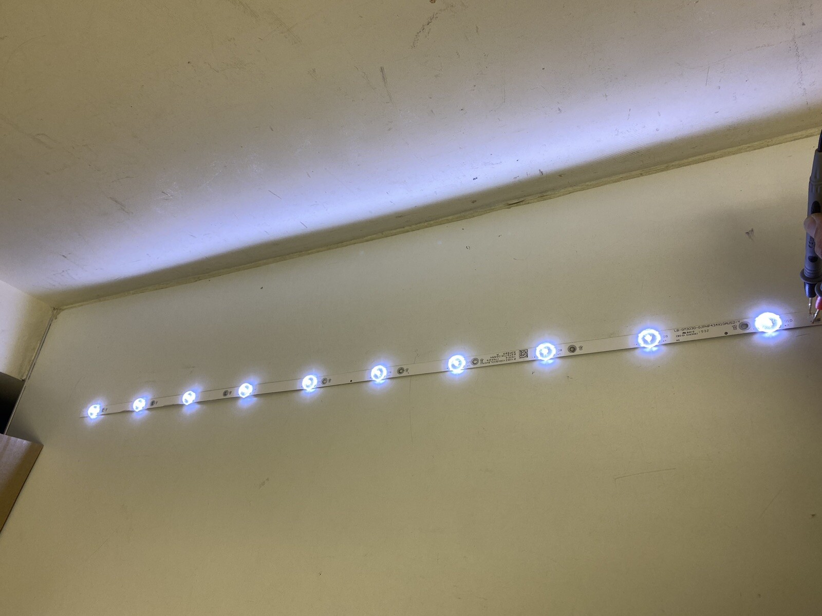 PHILIPS TV 43PUS6504/12 LED STRIP BACK LIGHT | eBay UK