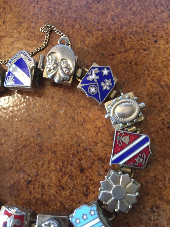 VINTAGE MILITARY CREST CHARM BRACELET ENAMEL SWEETHEART JEWELRY ...
