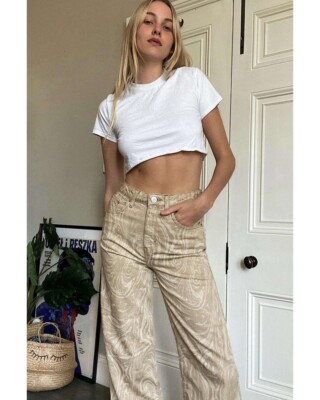 Urban outfitters Puddle Jeans size 29 leg 32 Beige Swirl Print wide leg ...