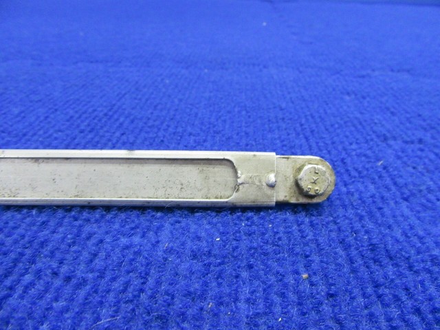 1213922-1 Cessna T207 Stop ASSY Baggage Door for sale online | eBay