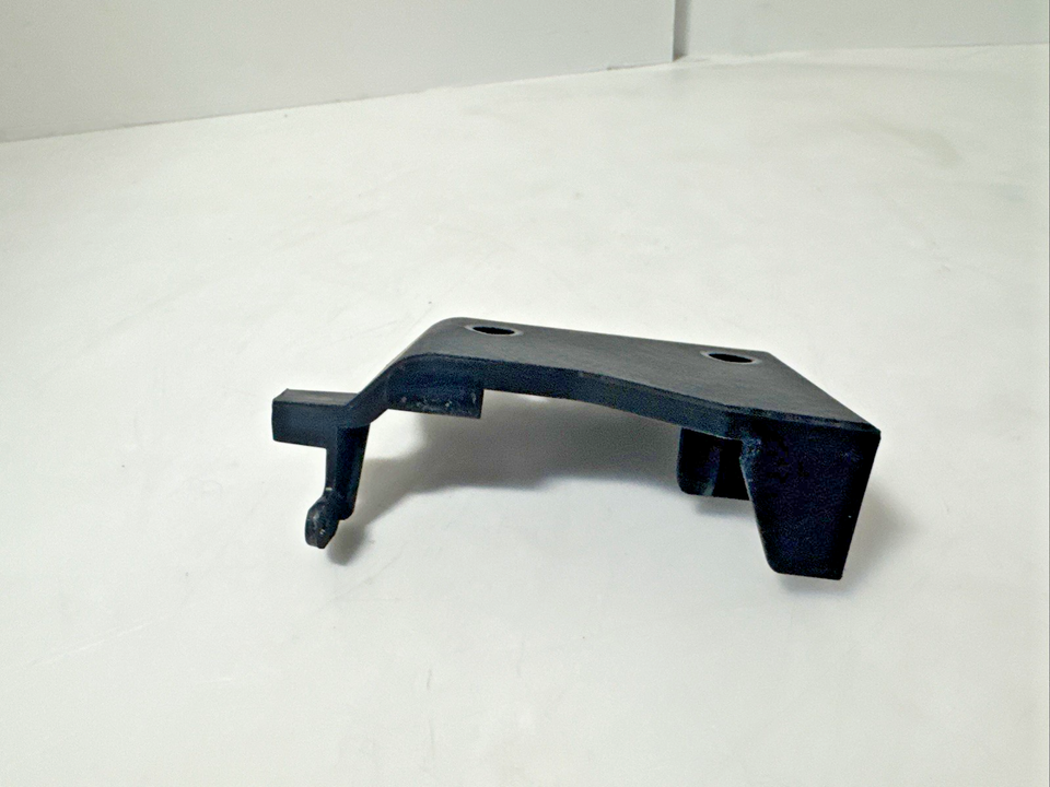 Kia Soul 2014-2019 LH Driver Inner Screw In Tab OEM Part #92132-B2000 ...