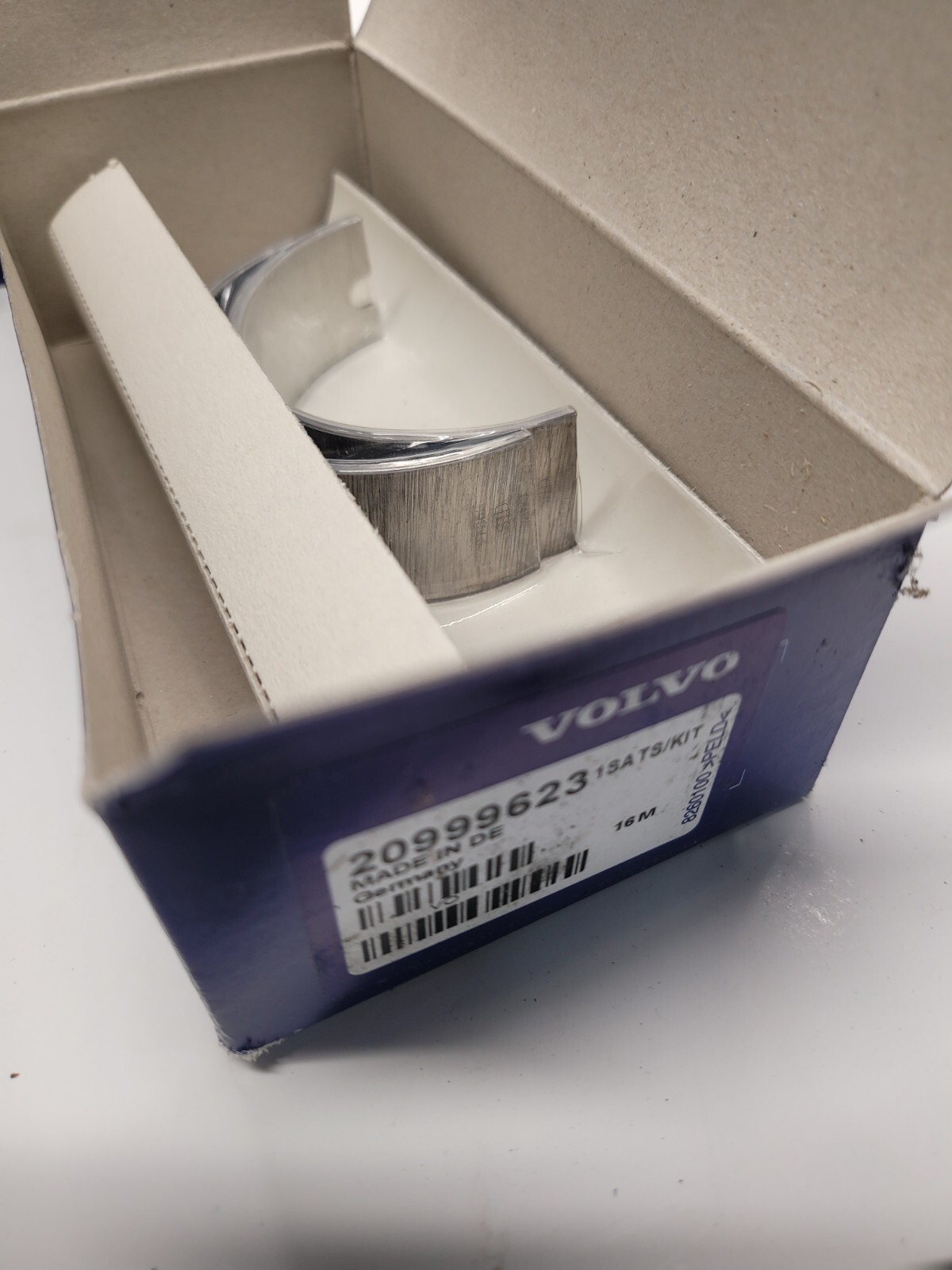 Volvo Mack New OEM 20999623 Camshaft Bearing MP8 D13 STD | eBay