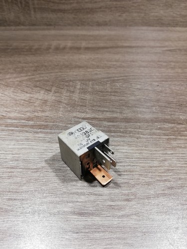 VW Relay Control Module Unit 191906383C 167 White | eBay