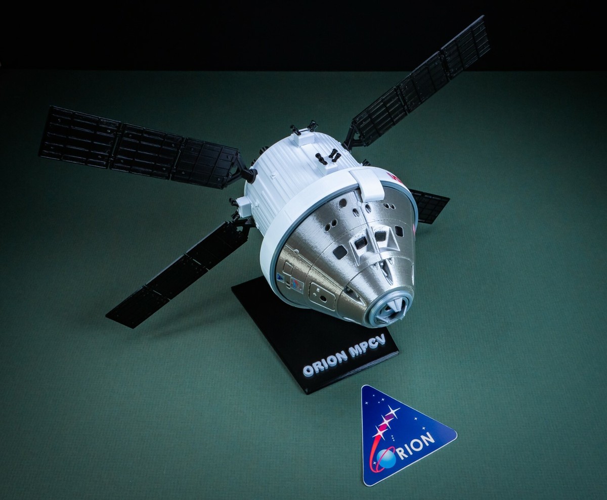 Orion Spacecraft Plastic Model Kit Fantastic