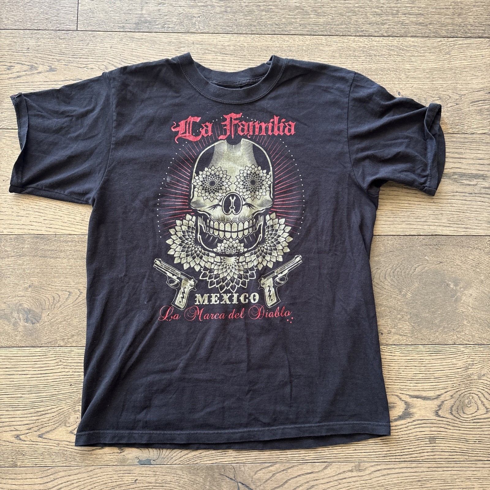 La Marca Del Diablo La Familia Mexico Skull Guns Dia … - Gem