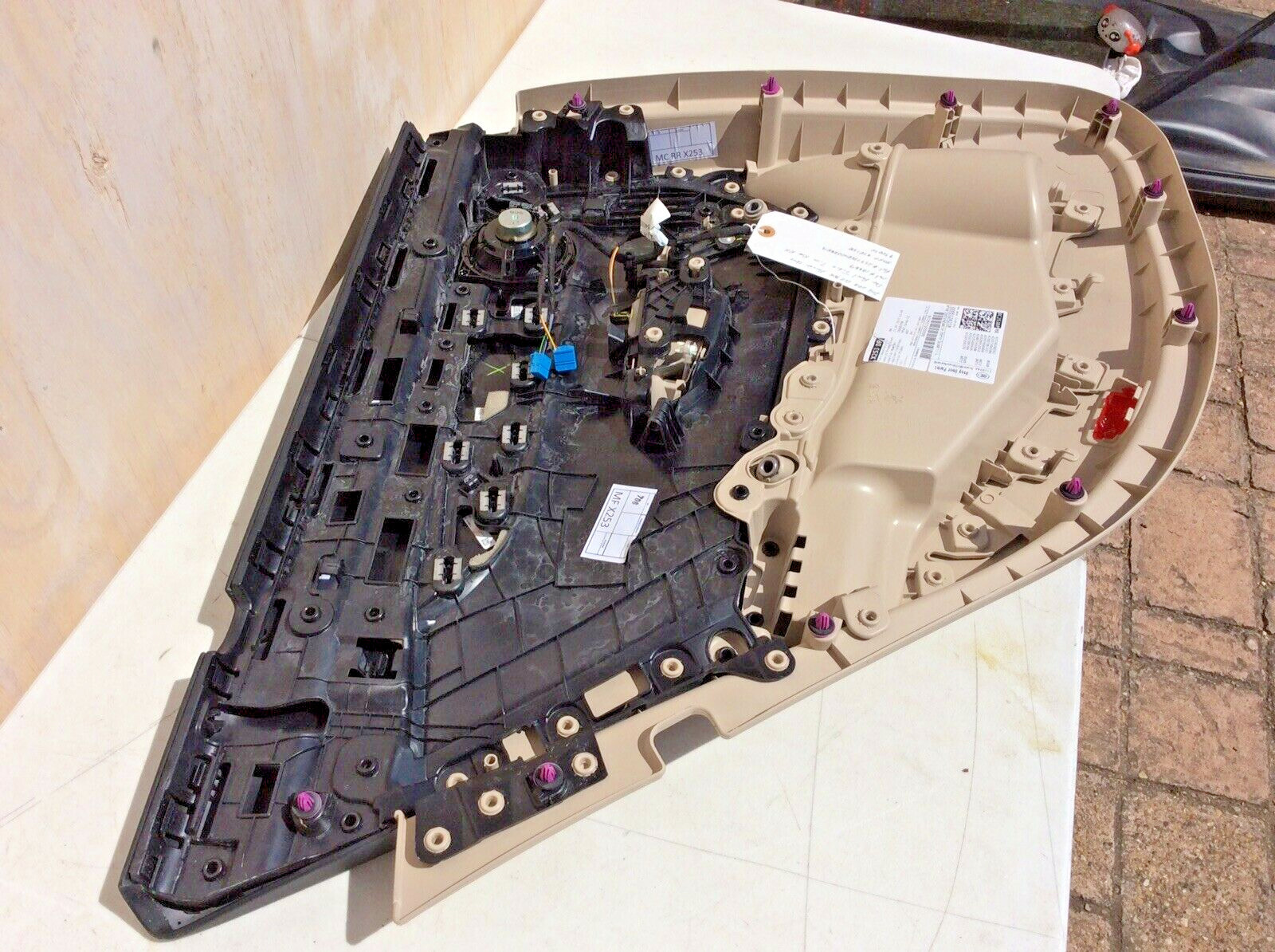 2016-2018 Mercedes-Benz GLC300 RH Rear Interior Trim Panel ...