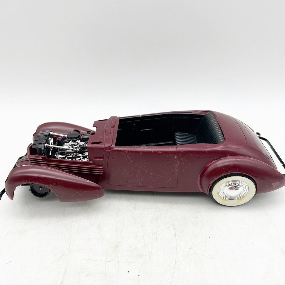 Vintage Monogram Cord 812 #2233 Model Kit In Open Box Maroon | eBay