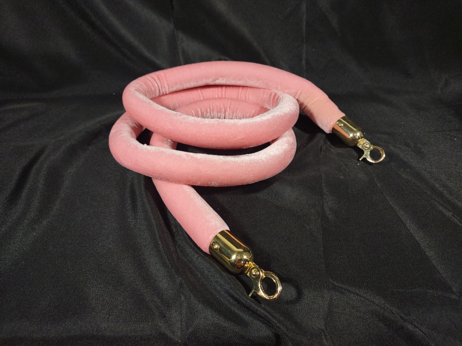 6.5 Ft Pink Velvet Rope Stanchion Crowd Control Barrier 1.5 In Thick ...