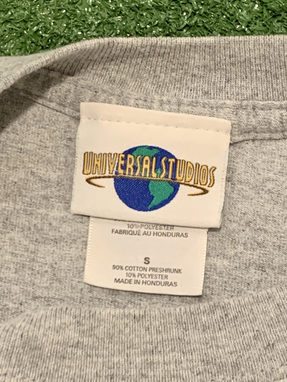 Vintage Universal Studios 2003 Grad Bash T-shirt. Siz… - Gem