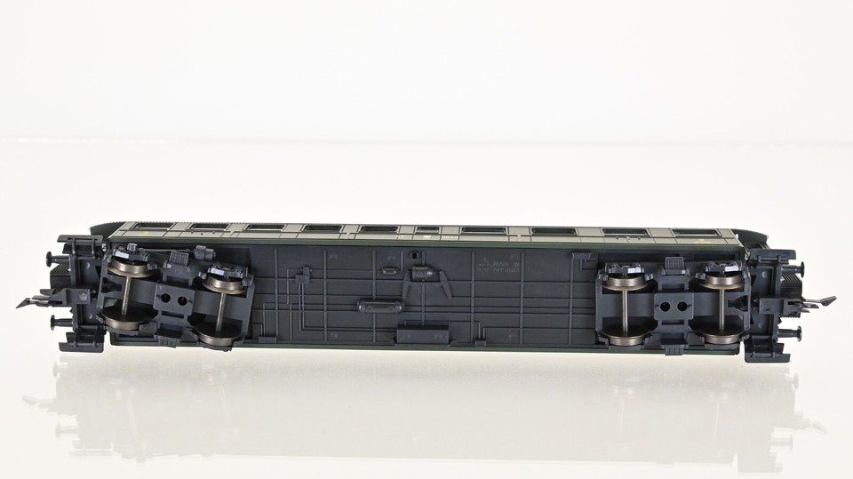 Roco 43982 Crocodile & 3 Car set SBB HO scale | eBay