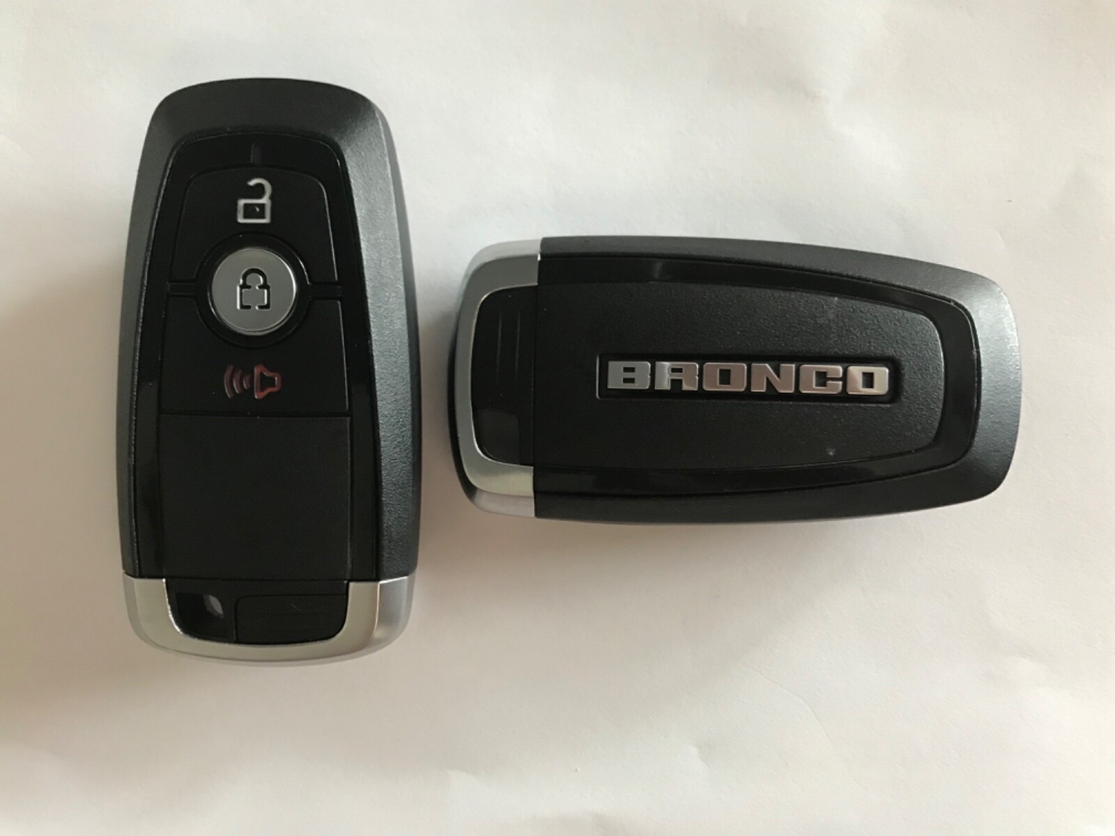 1 OEM FORD BRONCO LOGO SUV Remote Smart Key Fob M3N-A2C931423 M2DT ...