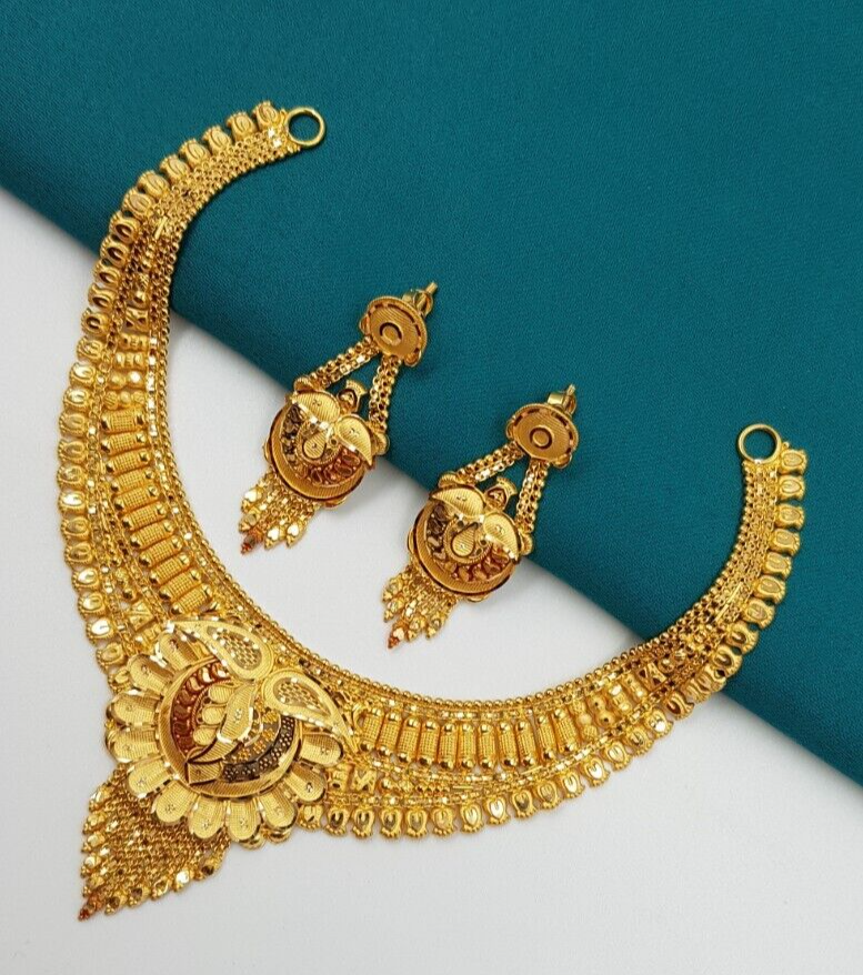 Designer Plain Yellow Gold Hallmark 22K Solid Gold Indian Traditional ...