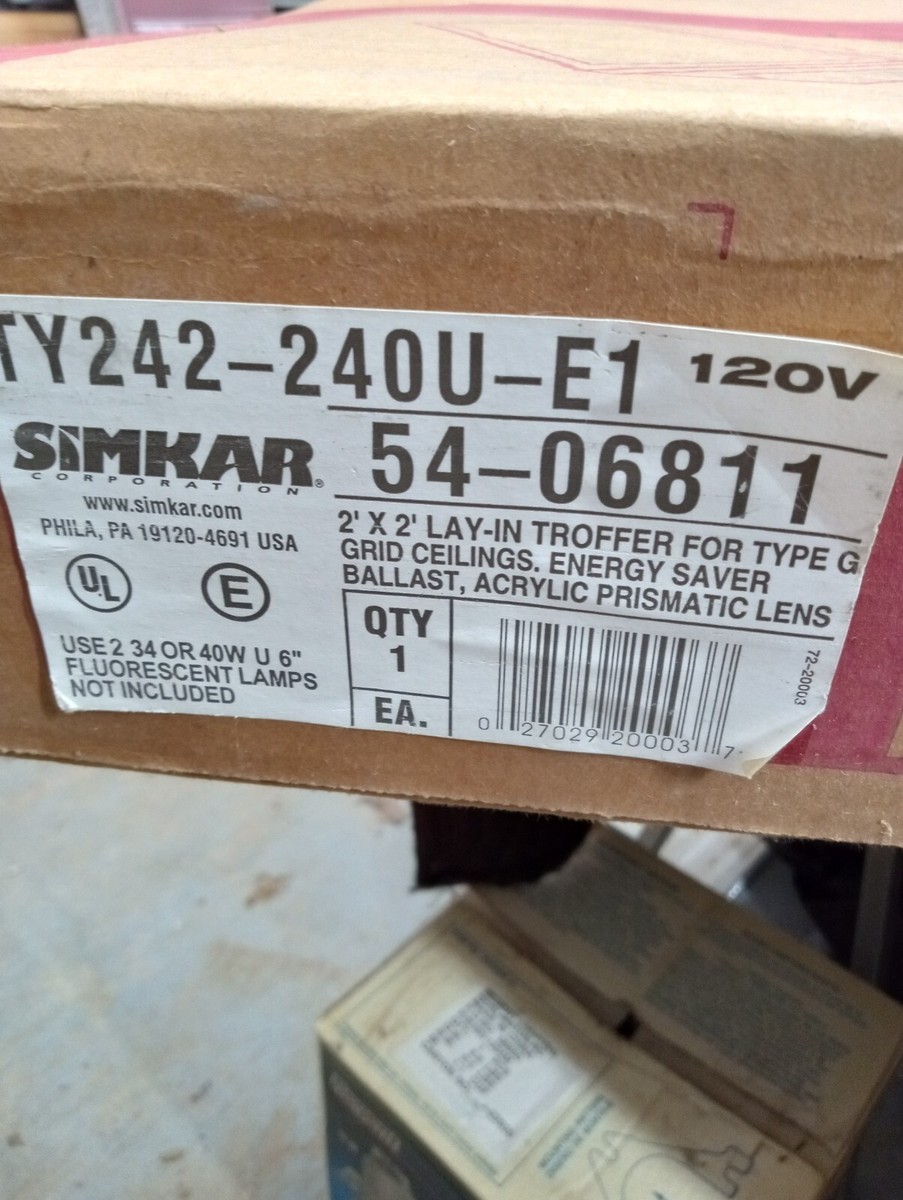 Simkar Fluorescent Fixtures SIMKAR CORPORATION 57 92008 6 Light 32W Hi