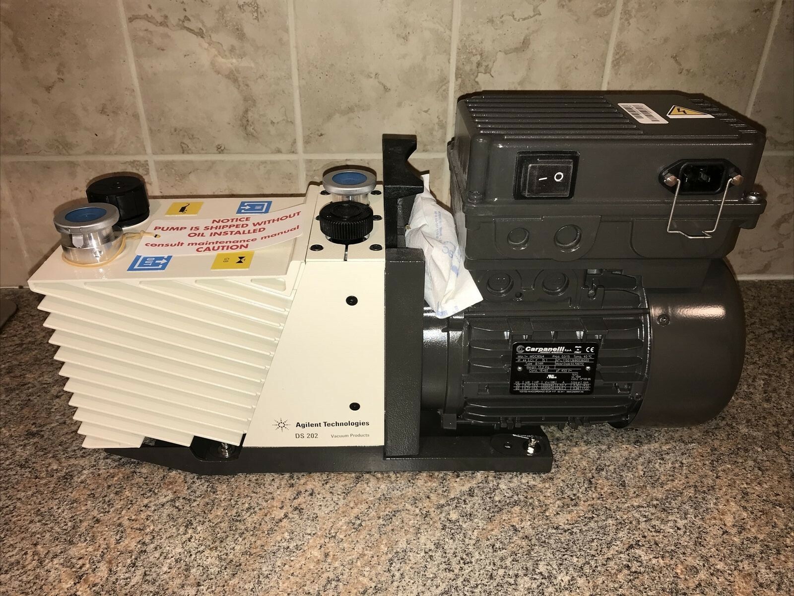 AGILENT DS202 VACUUM PUMP G3850-80240 for sale online | eBay