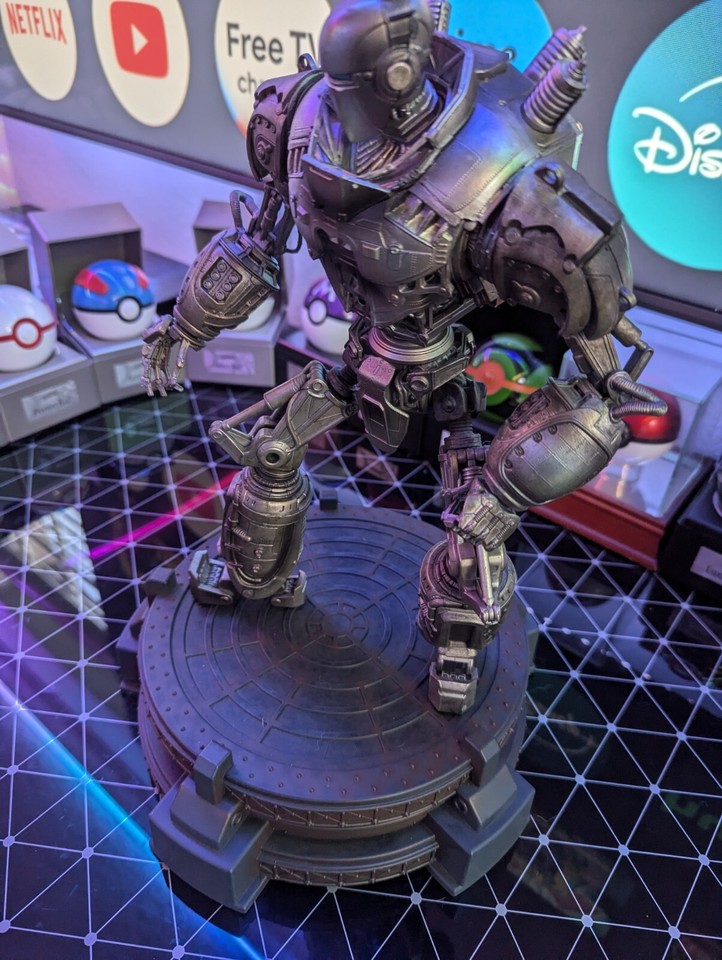 Fallout Liberty Prime Statue Figure, 15" Bethesda Chronicle ...