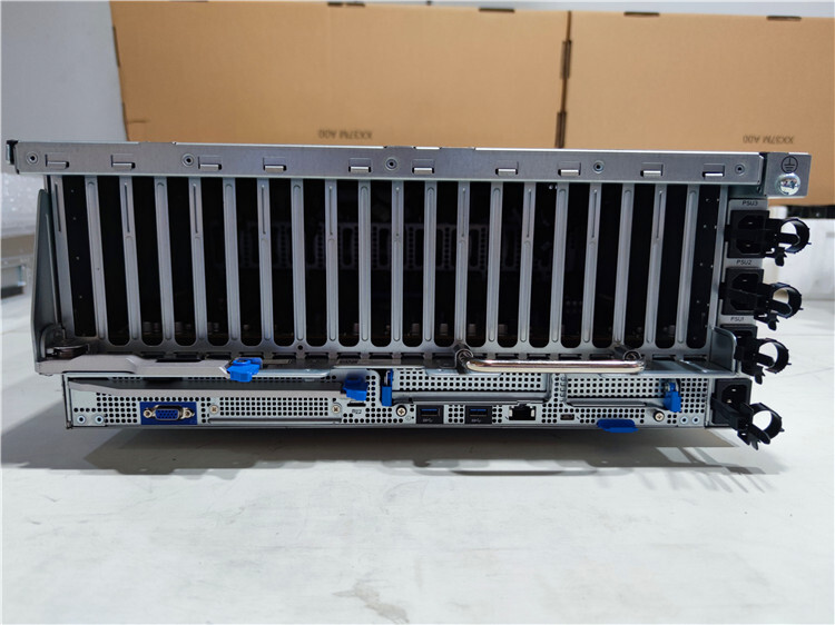 Quanta D52G-4U Server 24X2.5"（8xNVME）With 4X1600W Support LGA3647 CPU ...