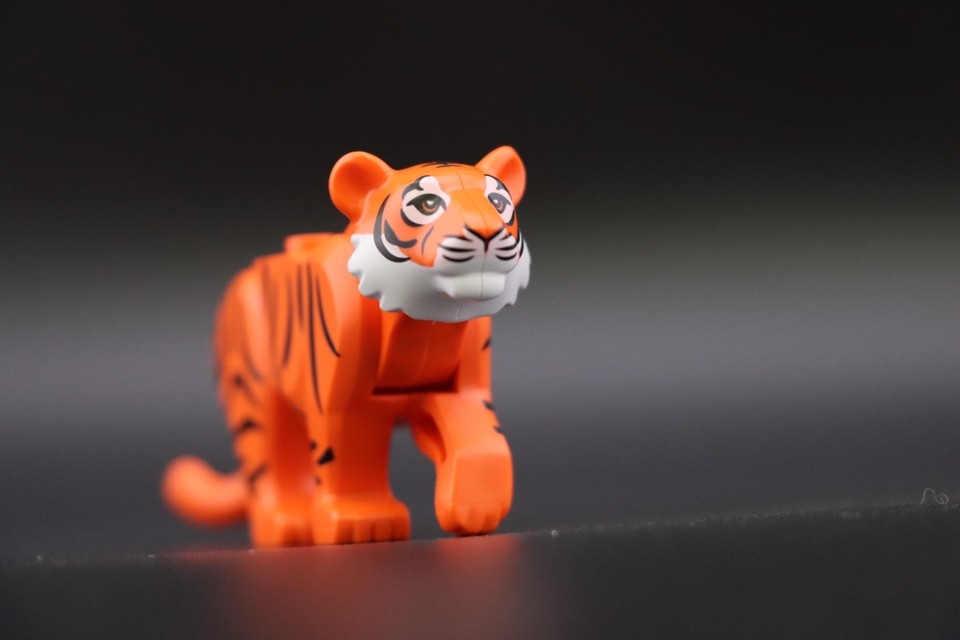 LEGO® Orange Tiger Animal Minifig Big Cat Animal Mammal New! 60426 ...